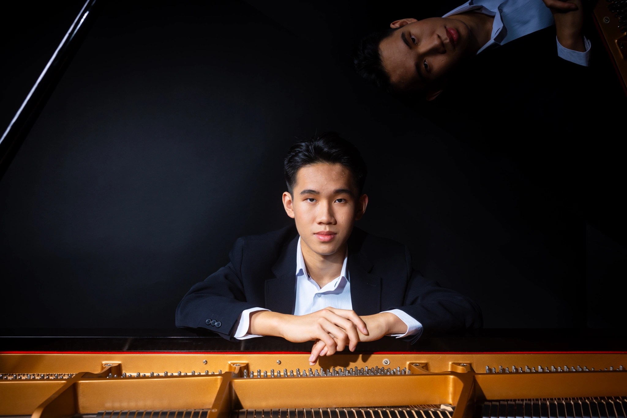 Tim Cheung – Performer